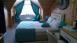 Loft Comfort, 1 cama de casal | Lençóis de algodão egípcio, roupa de alta qualidade, cofre no quarto 