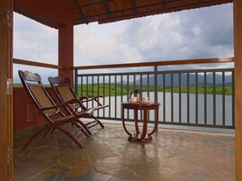 Vila superluxo, vista para o lago | Vista da sacada