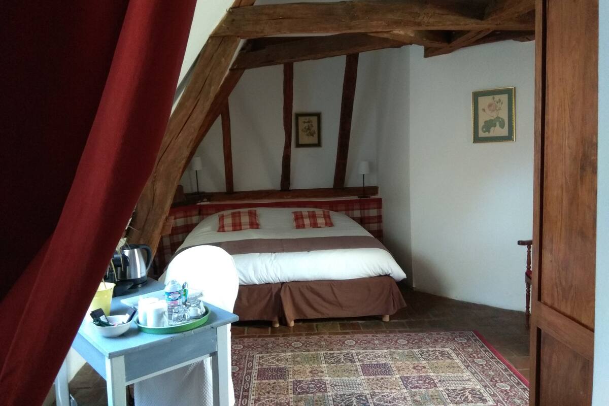 Quarto casal (Bourgueil) | Berços (sobretaxa), Wi-Fi de cortesia, individualmente decorados