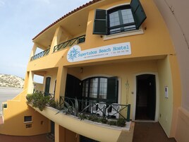 Entrada do alojamento