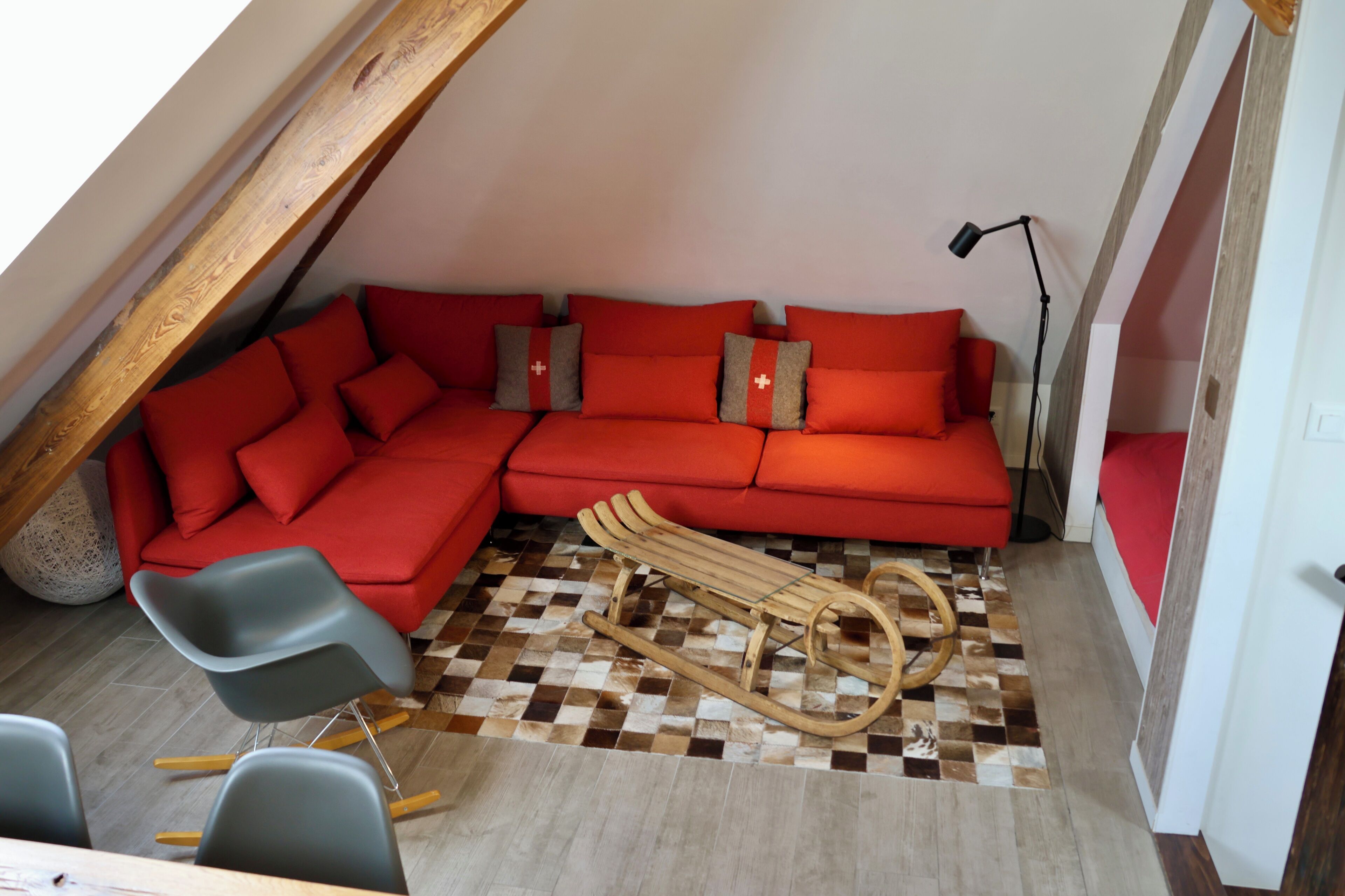 Casa Con Encanto, 3 Dormitorios, 8 Personas - Ginebra