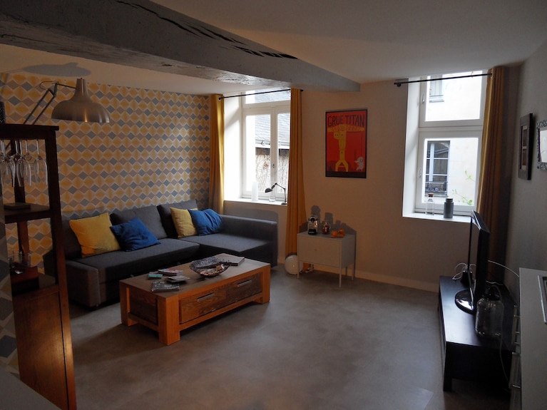 Beau T1 Bis Rénové Au Pied De La Cathédrale - 南特