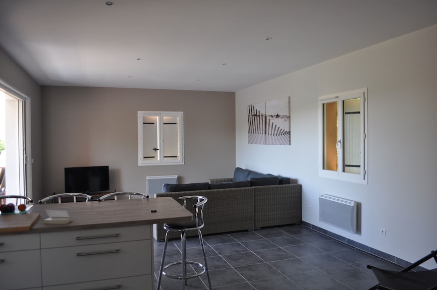 Avec Vue Sur Le Lac De Ste Croix, Villa Contemporaine Pour 6 Personnes - Bauduen