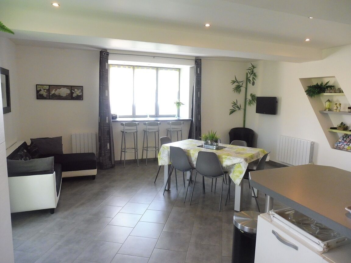 Gîte 6 Personnes Avec Piscine Intérieure ,éTang De Pêche,plages Du Débarquement - Isigny-sur-Mer