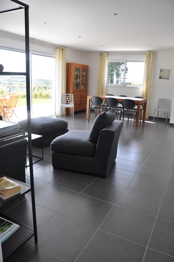 Très Belle Villa Neuve**** Située à 2mn à Pied De La Mer Et à 5mn Des Commerces - Finistère