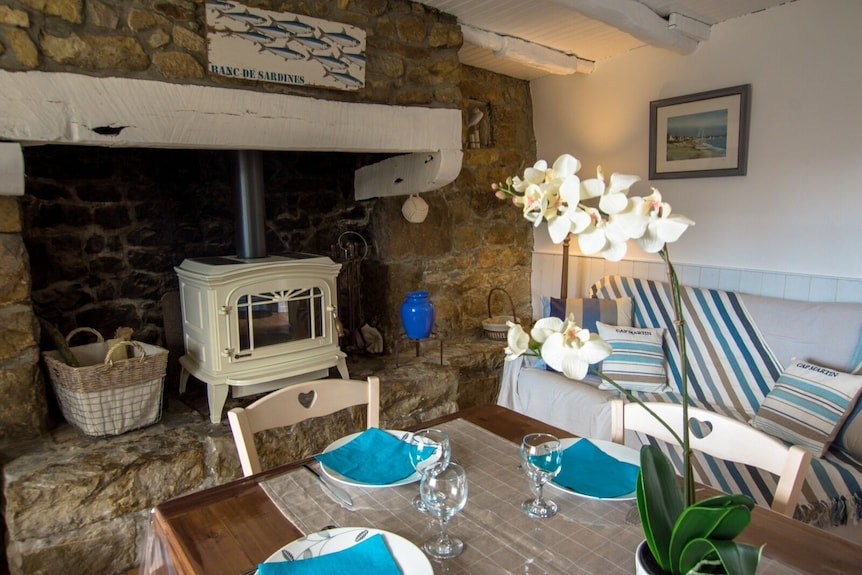 Maison Ancienne Proche Plages Crozon Camaret Jardin Clos Vue Mer Chambre Wc Rdc - Camaret-sur-Mer