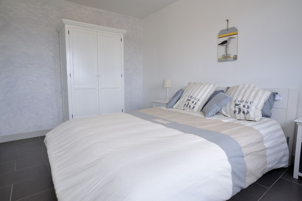 Appartement Romantique, Vue Panoramique Bassin De L'est , Centre Ville Honfleur - Beuzeville