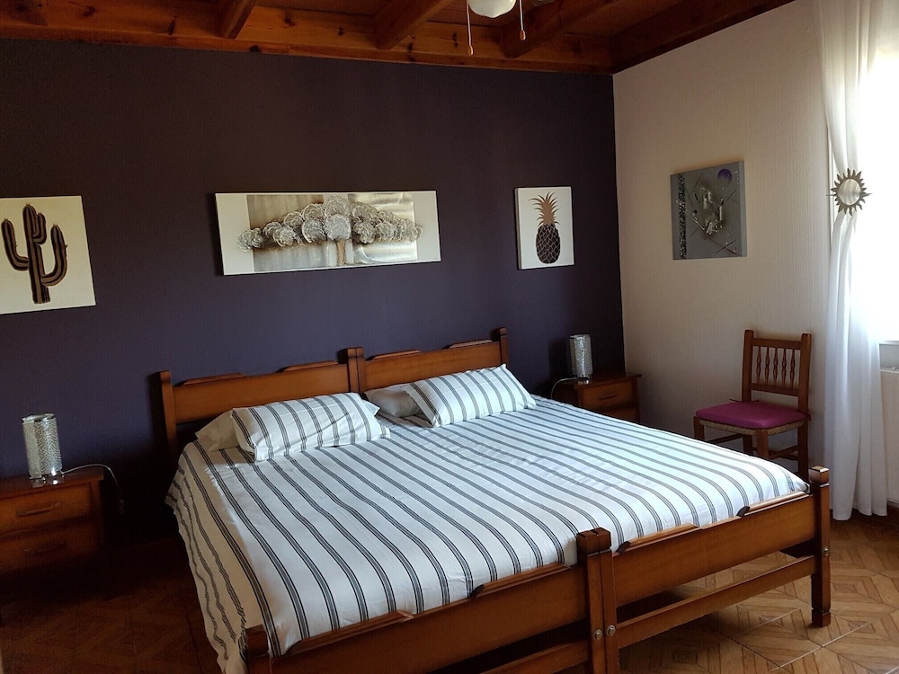 Junto Al Mar Apartamento En Una Casa Grande Con Piscina De Agua Salada - Cala Murada