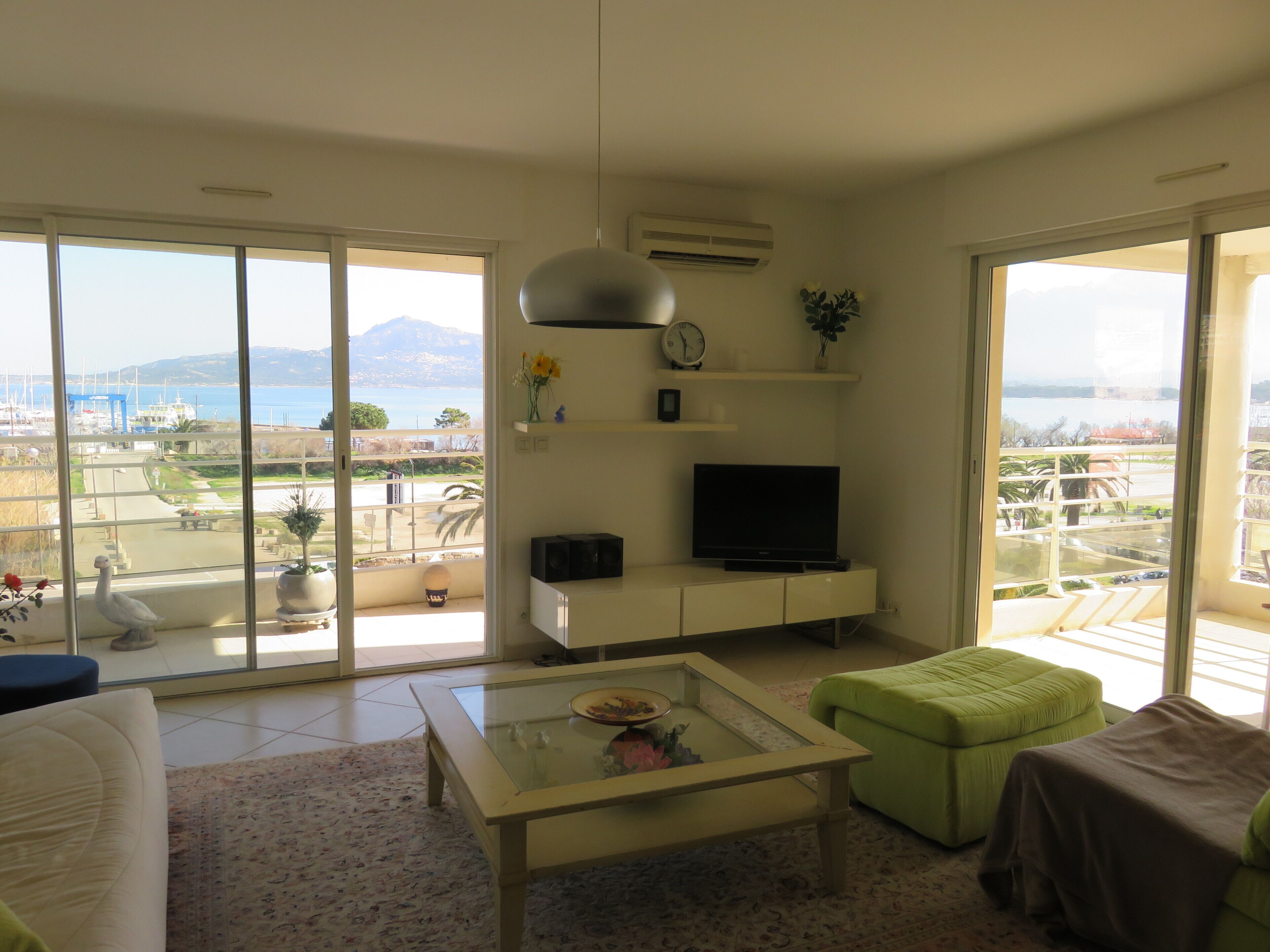 Stadscentrum Appartement - Calvi