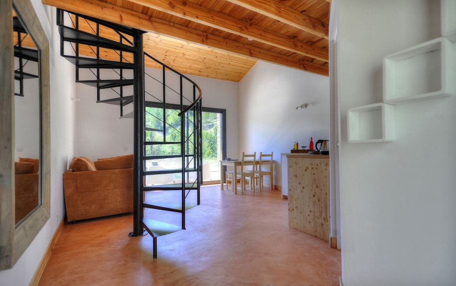 Quiétude Et Sérénité Au Coeur De La Provence - Mont Ventoux