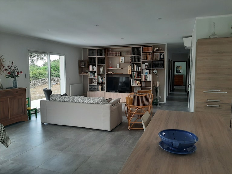 Air-conditioned House With Garden Close To Beaches - Haute-Corse