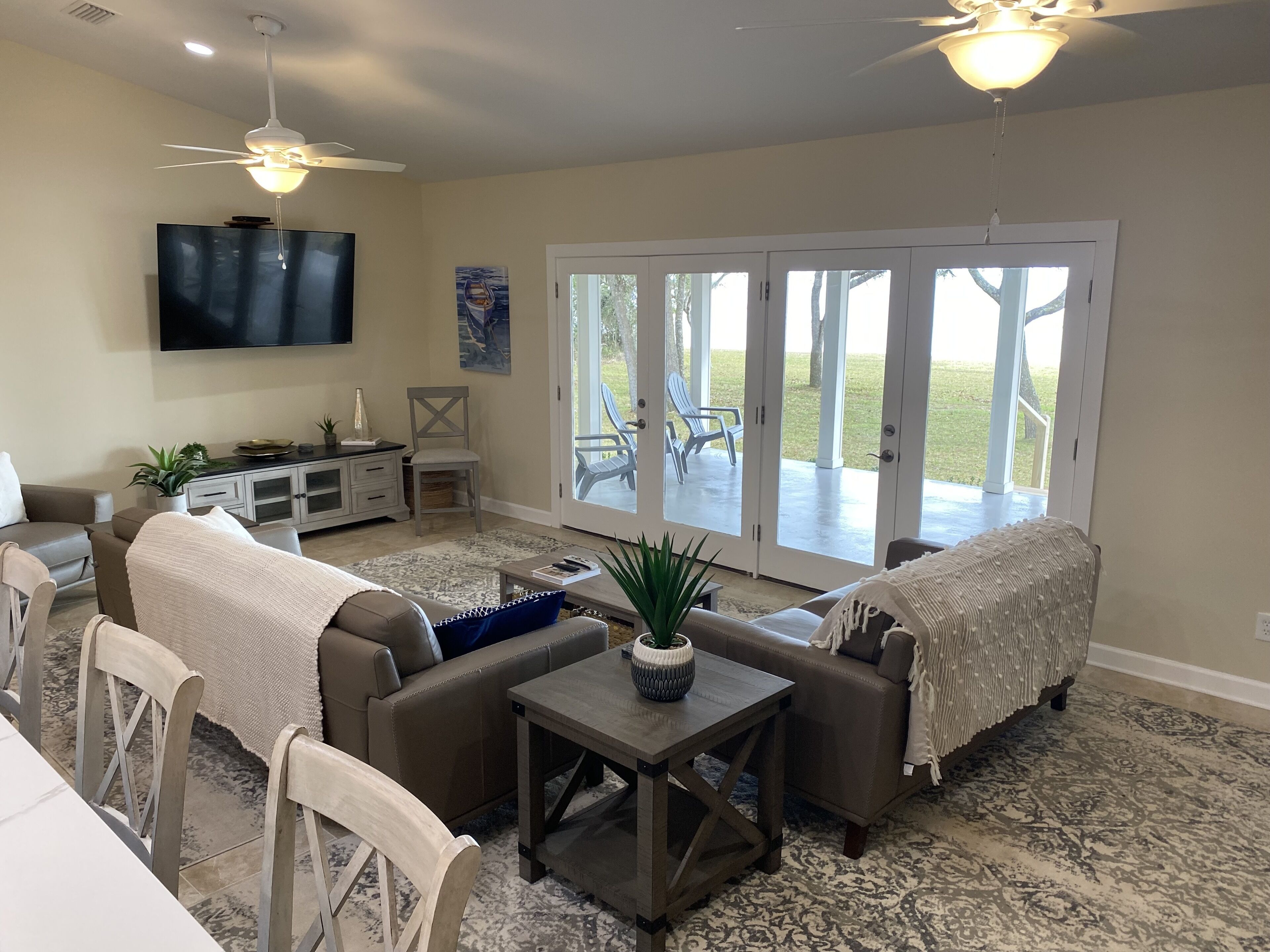Recently Remodeled Waterfront Home W/ Separate Guest House On Perdido Bay - Alabama