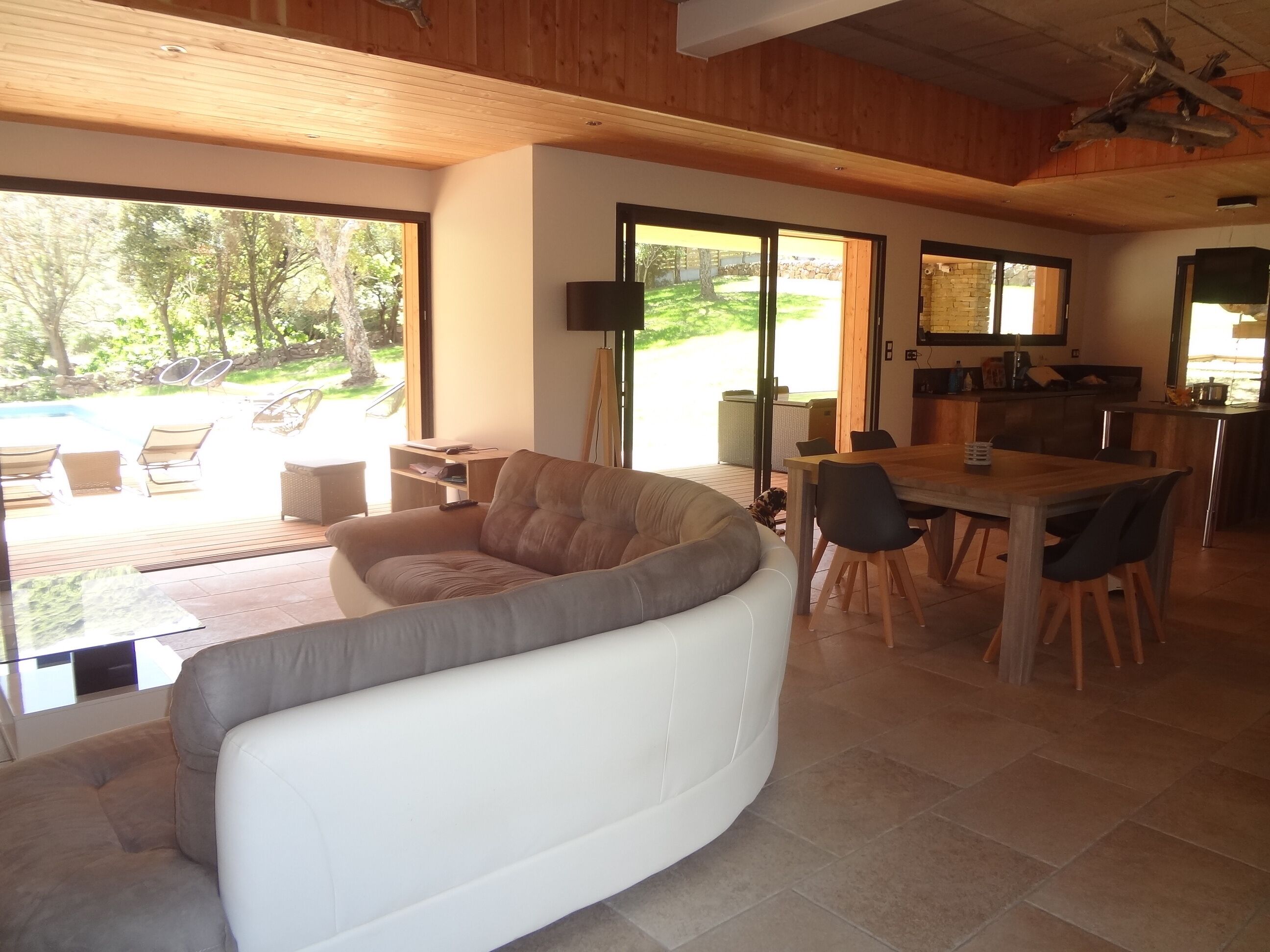Modern And Contemporary Villa With Heated Pool Near The Sea. - Figari