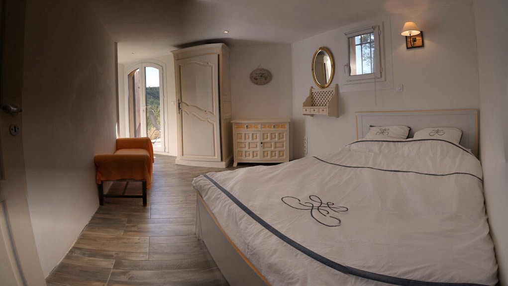 Provence, Surplombant Le Lac D'esparron De Verdon, Plein Sud, Calme - Esparron-de-Verdon