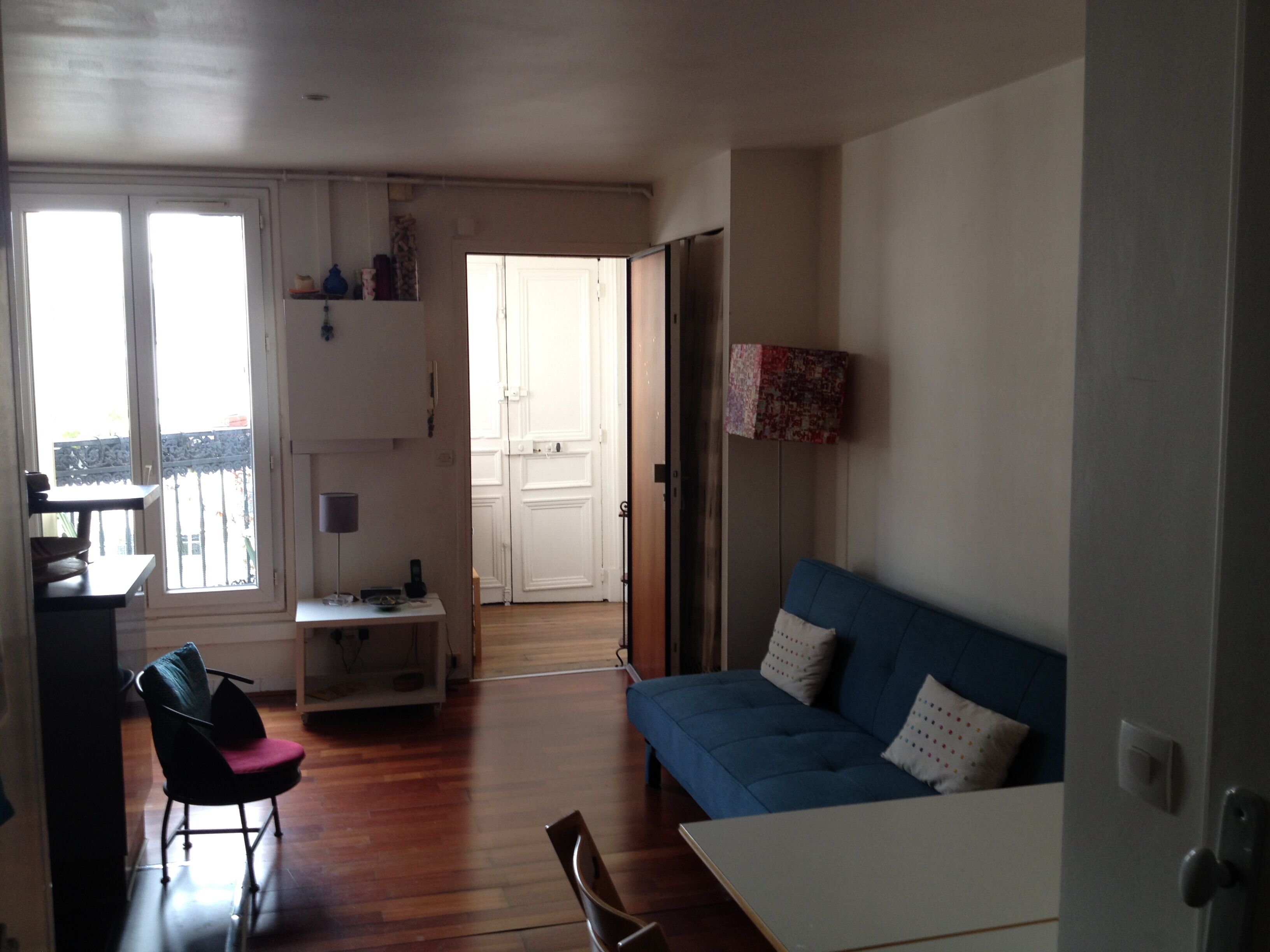 Apartamento De Carácter, Amplio Y Luminoso De 57m2 En Patio Ideal Familia / Amigos - Noisy-le-Sec
