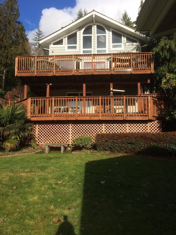 Lake Roesiger Waterfront Home with Dock - Snohomish | Vrbo