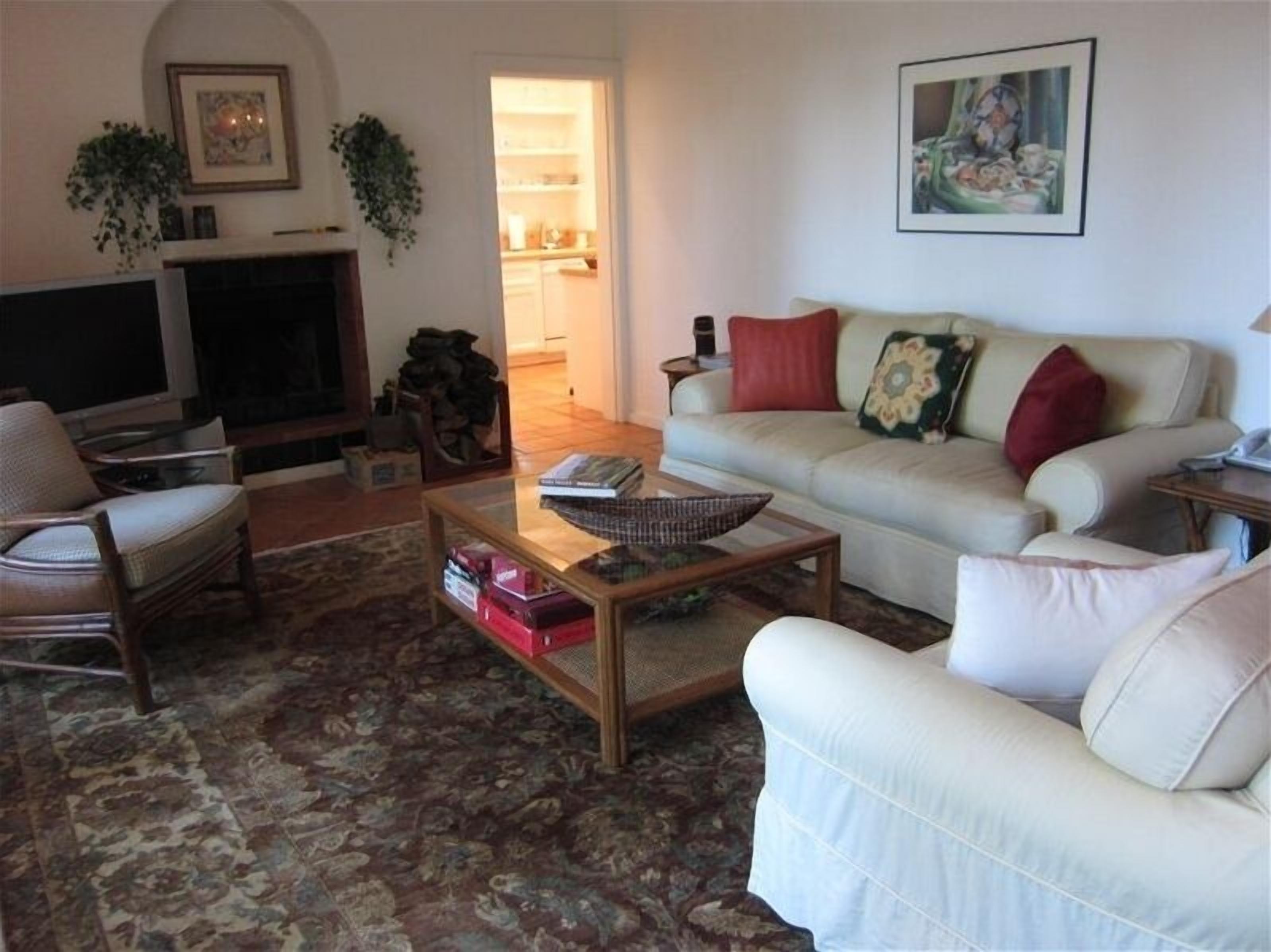 Luxury Vineyard Guest House With Amazing Views, Pool, Pickle Ball & Tennis! - Calistoga, CA