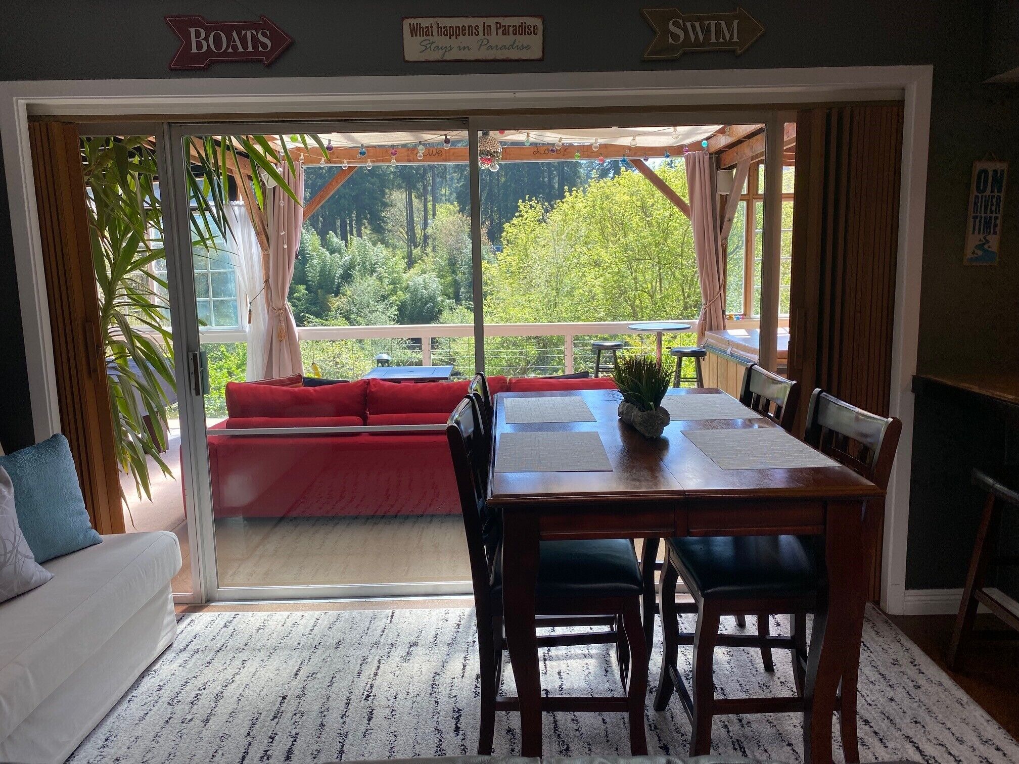 Conseguirse Acogedor En Nuestra Cubierta Cubierta, Frente Al Río, Tina Caliente, Mesa De Piscina, Bbq, 5 * 'S - Guerneville, CA