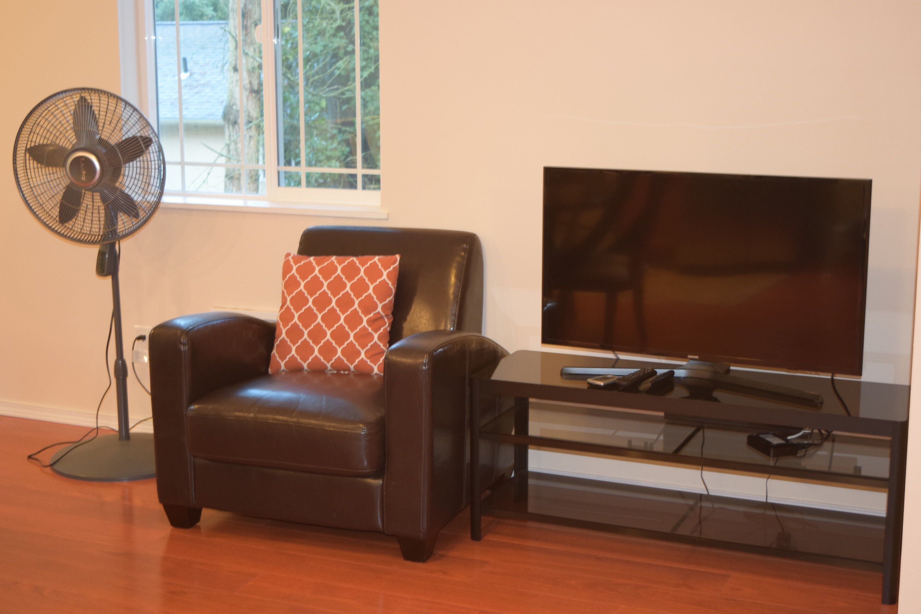 Park Like Setting, Brand New Built, 1 Bedroom Adu - Kirkland, WA