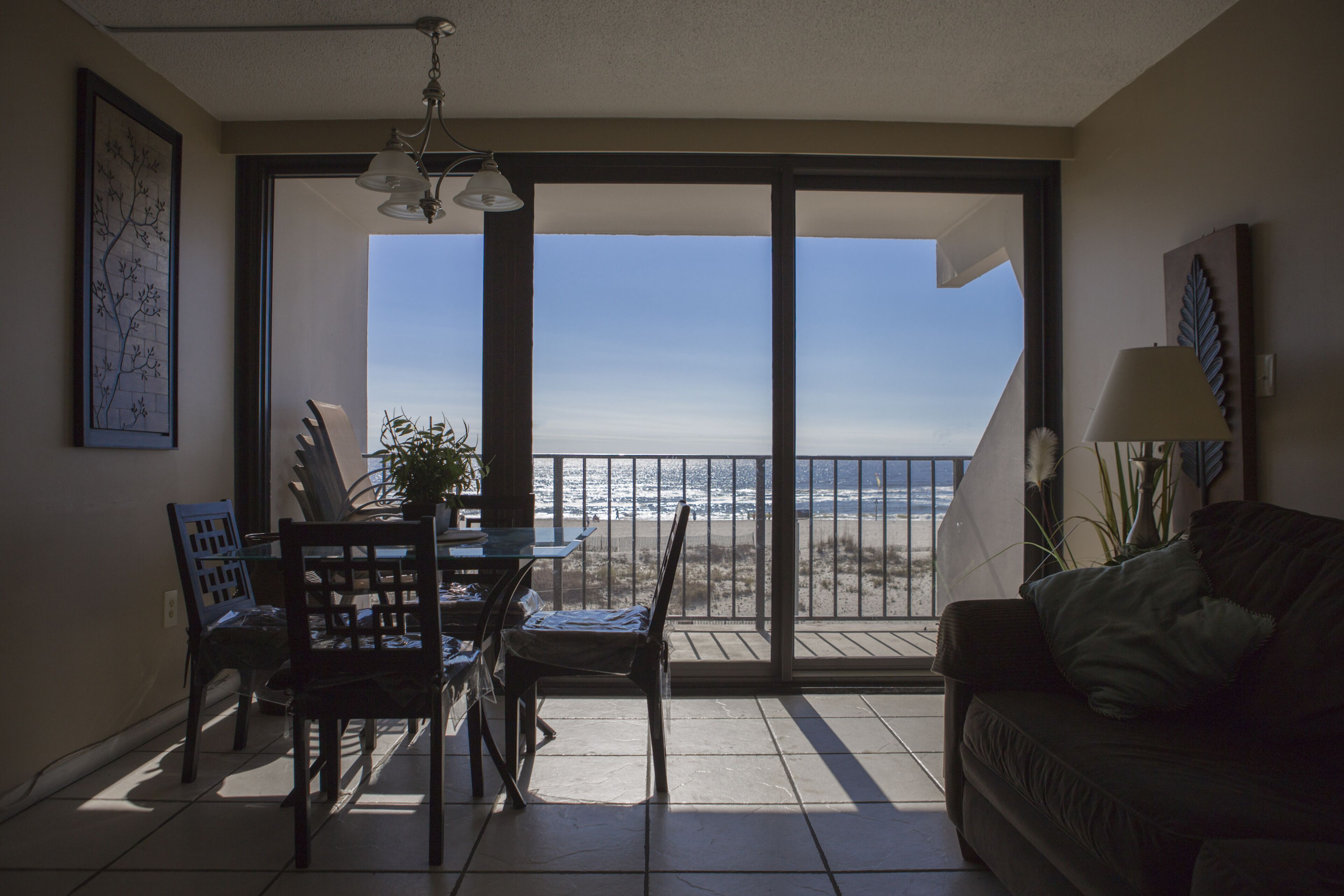Cool & Clean 2br/2ba Family Friendly Beachfront Condo With Heated Pool - Gulf State Park, Gulf Shores