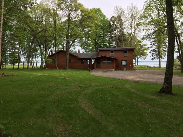 Family Friendly Leech Lake Home On Three Level Acres Of Lakeshore ...