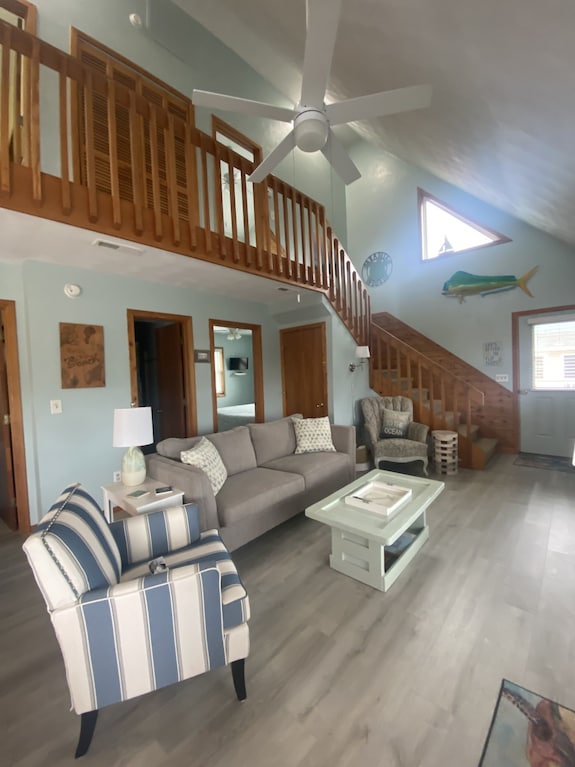 6 Min Walk To The Beach, Welcome Back Is A Cozy, Pet Friendly Oceanside Cottage! - Outer Banks, NC