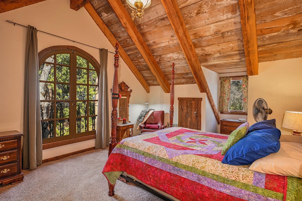 Falconhurst Estate A Tudor Manor In Mt. Shasta - Mount Shasta, CA