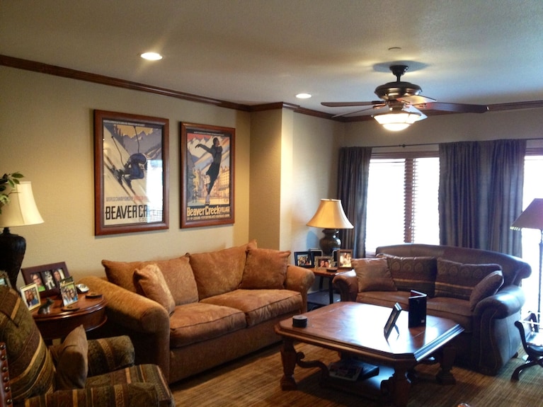 Comfort Throughout This Beautiful 3br 3ba Unit - Avon, CO