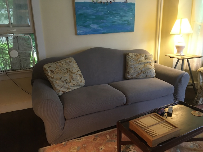 Waterfront! Charming 4br Cottage On The Niantic River! - Connecticut