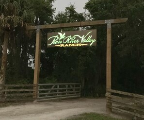 700 acre ranch on Florida's Historic Peace River! - Hardee County | Vrbo