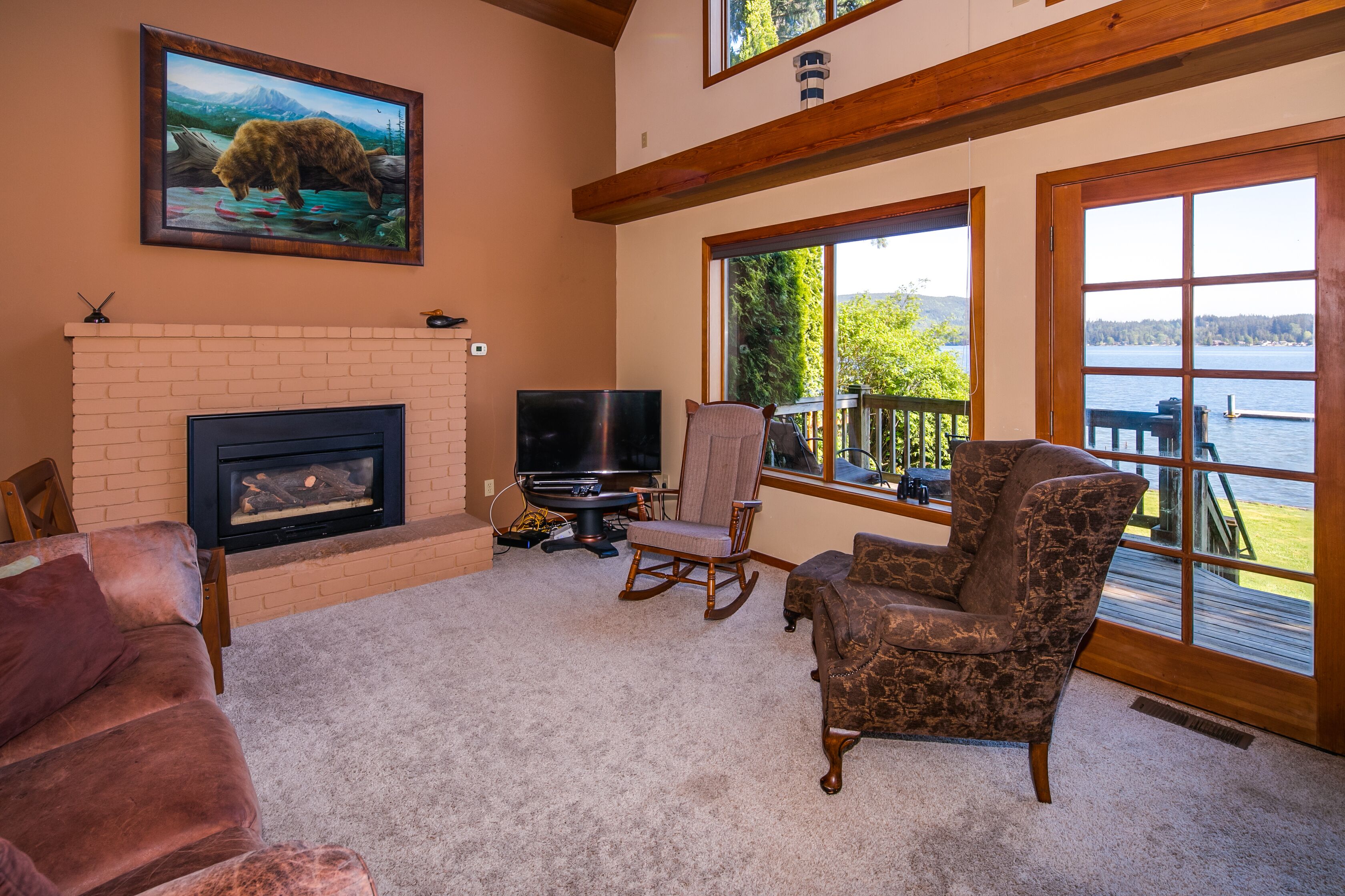 Lake Whatcom Beach Resort - Bellingham, WA