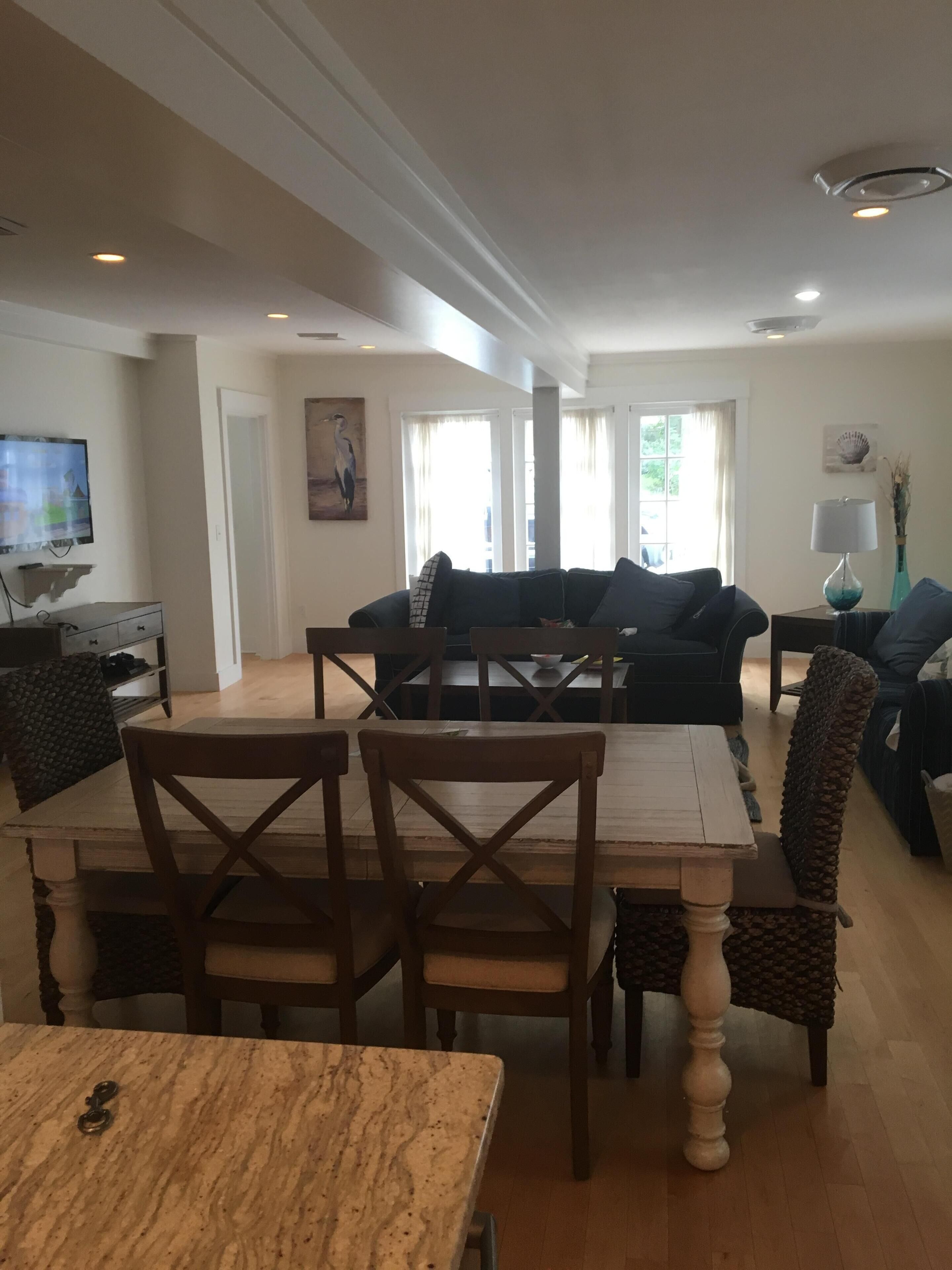 Charming Historic Home, Steps Away From Top Places: Thames St & Bowen's Wharf - Newport, RI