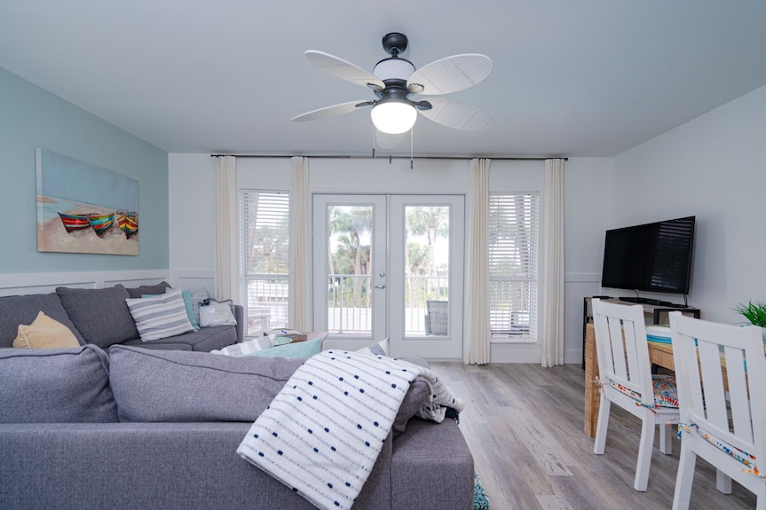 Cabaña-lujo De Joe-ana, Condominio Recién Remodelado, Vistas Al Golfo / Piscina, Playa Con Escrituras - Santa Rosa Beach, FL