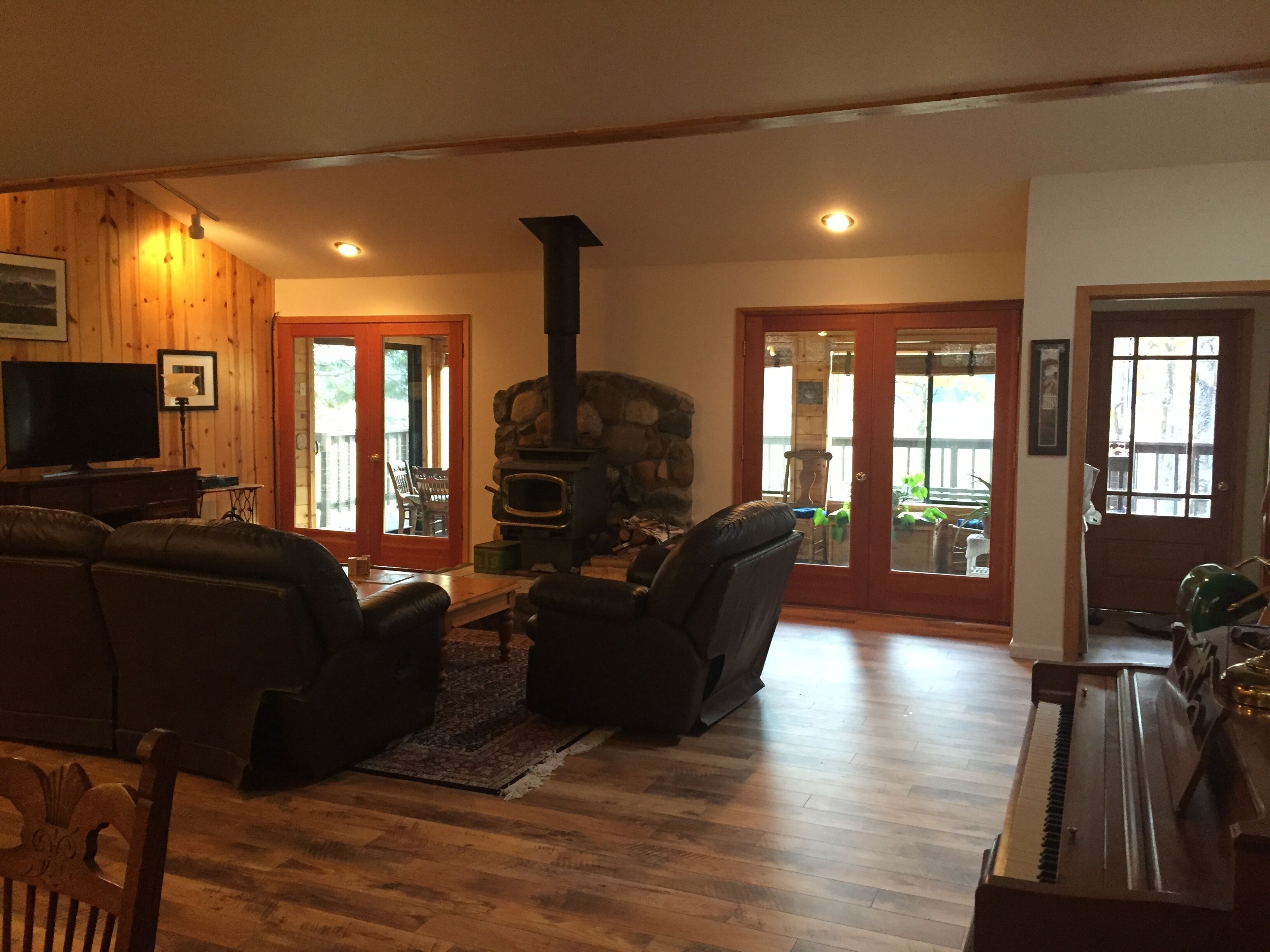 Hideaway House On Wyehka Way - Mount Shasta, CA