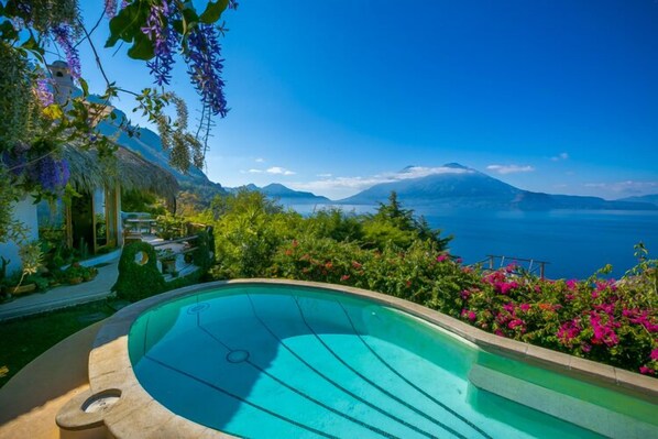 Most Spectacular View and Sunsets on Magnificent Lake Atitlan - Sololá ...
