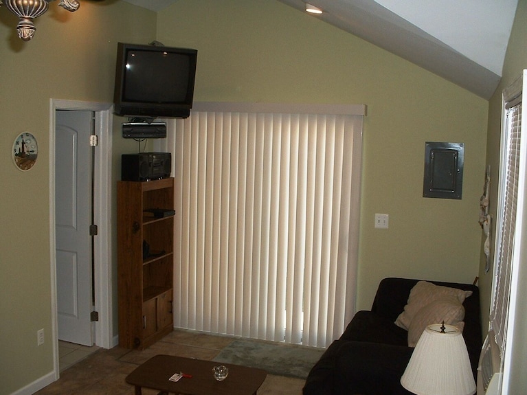 Sand Lake Cottage - Near Tawas - Michigan