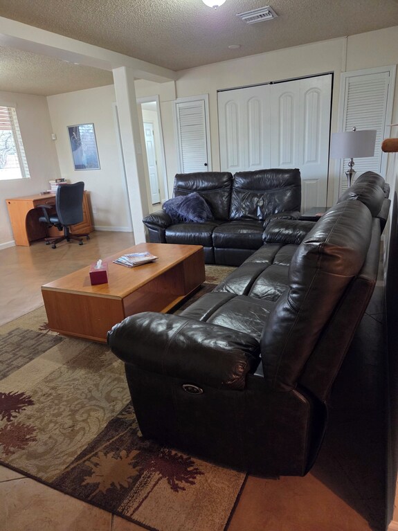 Tranquilo Oasis En El Desierto En Swan Road - Tucson, AZ