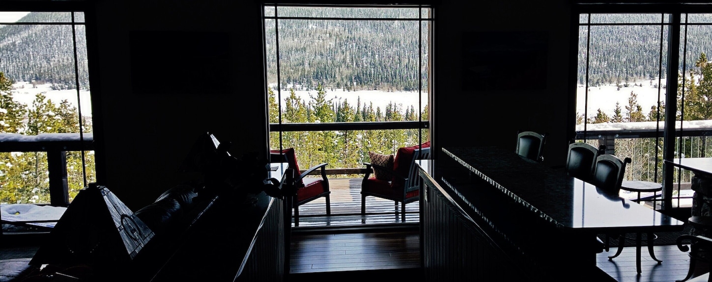 Newer Luxury Home, Minutes From Breckenridge, Indoor Hot Tub, Mountain Views - Fairplay, CO