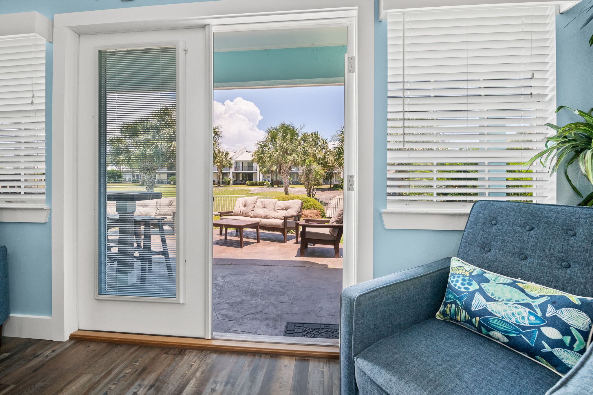 Drakes Escape Mainsail Beach Cottage 41 -- 4 Bdrm Slps 10 Beach Service Provided - Miramar Beach, FL