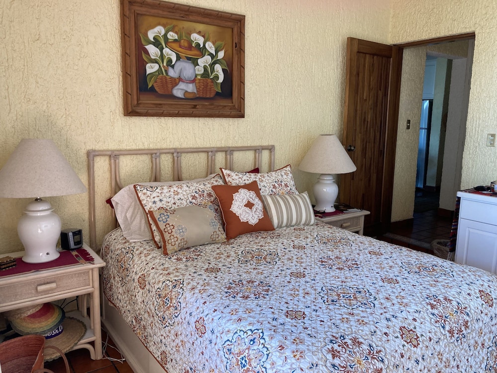 Ocean View, One Bedroom, Steps To The Pool And Beach. Pride In Ownership. - San José del Cabo