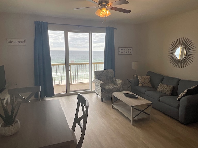 Gulffront 1br At Calypso King Bed, Sleeps 6. The Best Time To Book Is Now! - Panama City Beach, FL