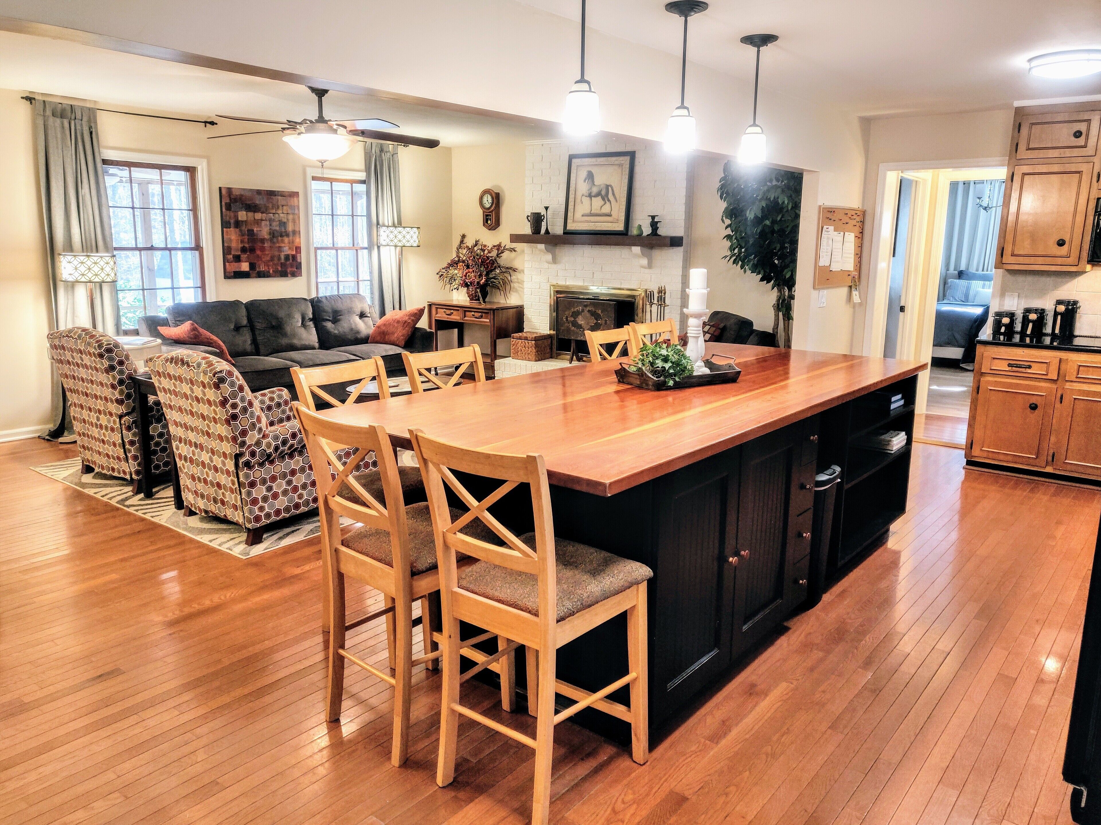 ¡Estírate Y Relájate! Arbolado Milton Casa De Lujo Apt 1900 Sf W / 2 Suites Ejecutivas - Cumming, GA