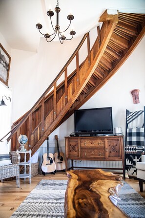 Private Lighthouse with Luxurious Ammenaties - Sitka | Vrbo