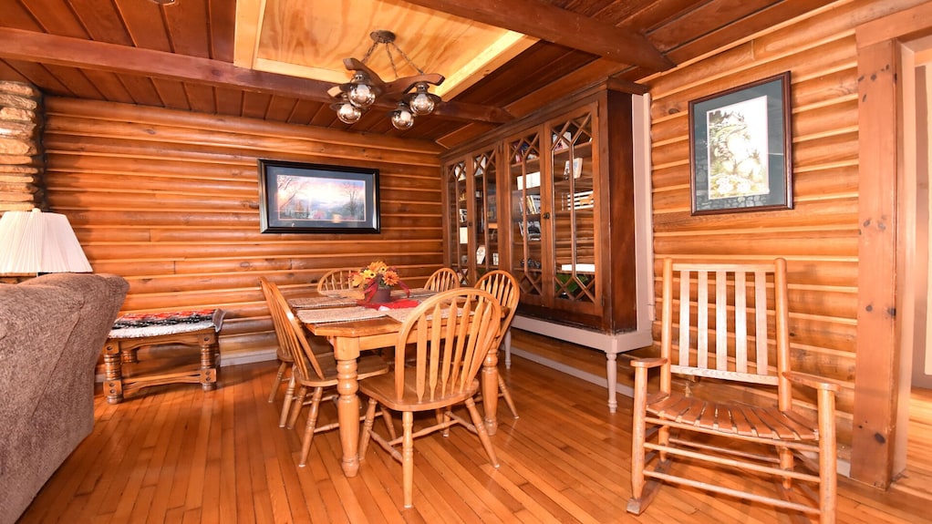 Cabaña De Madera, Chimenea A Leña, Bañera De Hidromasaje, Piscina, Admite Mascotas, Asheville, Nc - Sierra Nevada