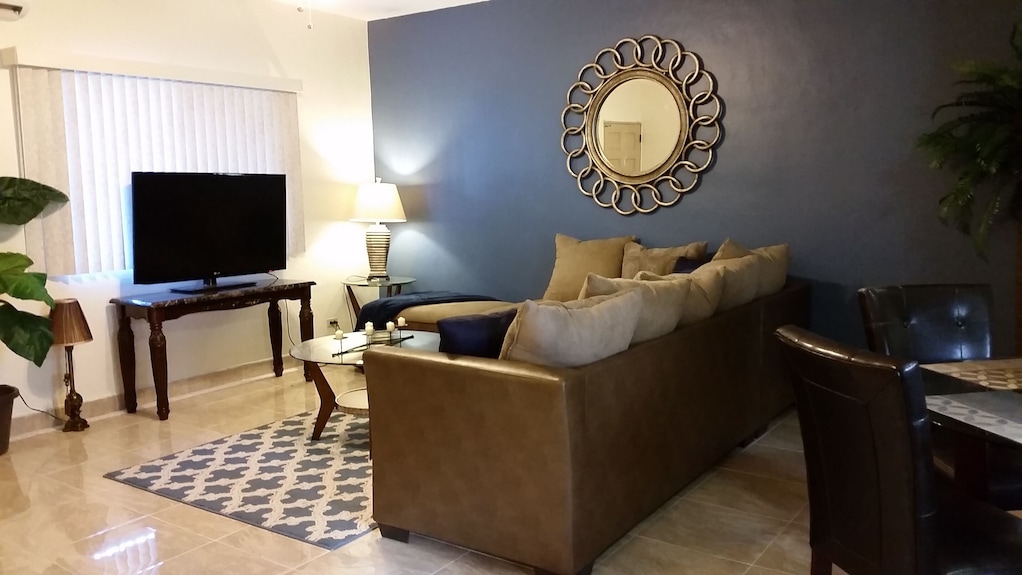 Best Value/luxury 2 Bd Condo Near Hilton Hotel/beach/hospital Save $$$/Must See! - Guam