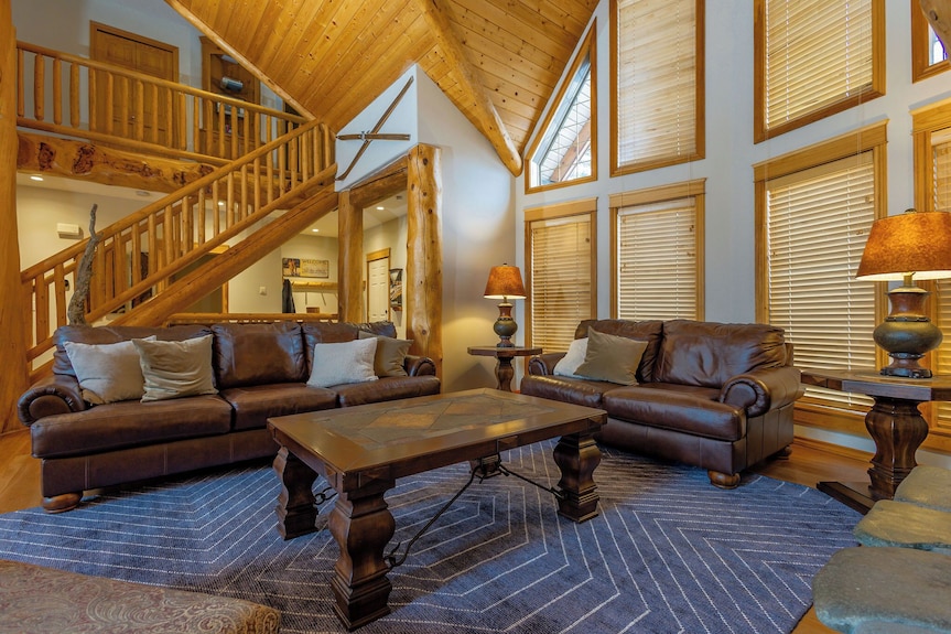 The Stemwinder Chalet By Simply Kimberley - Kimberley, BC, Canada