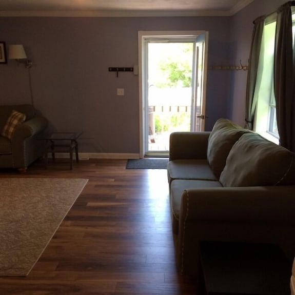 Conesus Lake Cottage Rental - State of New York