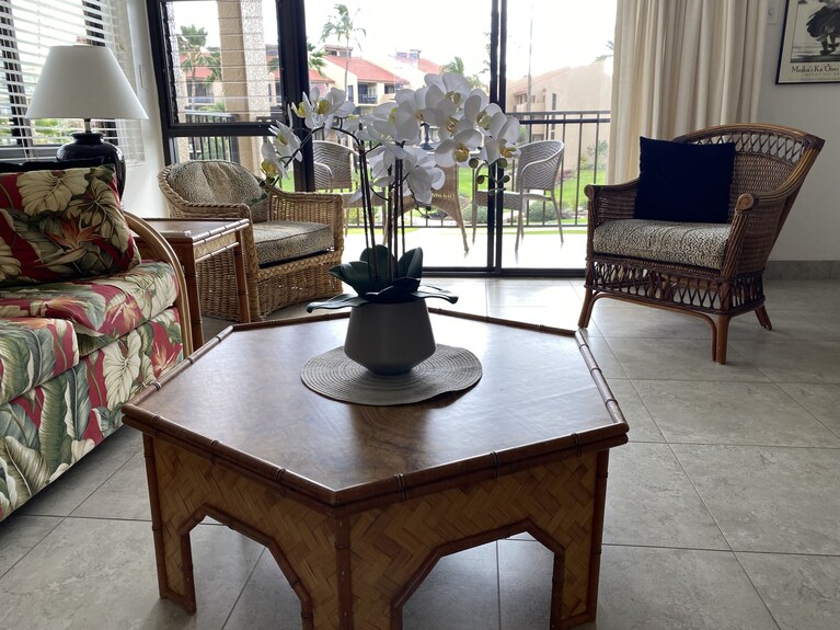 Newly Renovated Kihei Condo With Sunset Views Steps From A Beautiful Beach! - Maui, HI