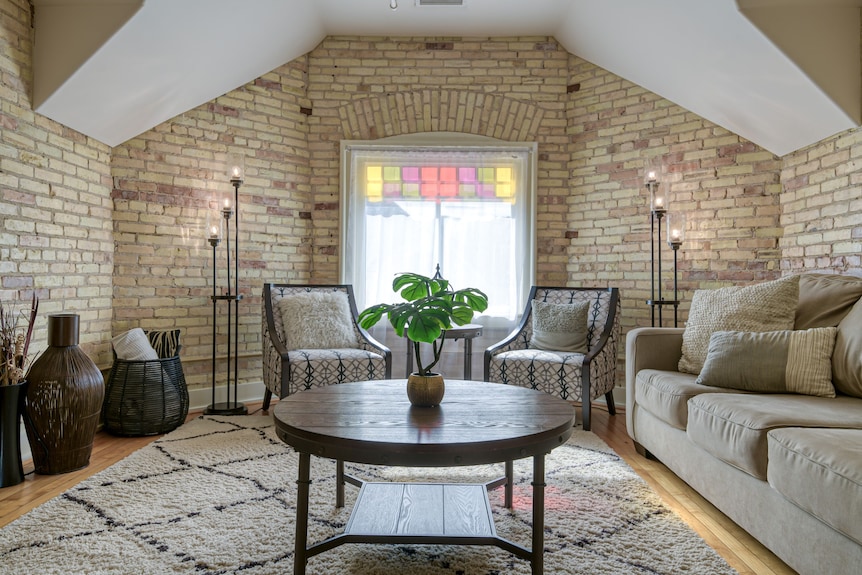 Historic Top Floor Condo At The Grand Traverse Commons - 特拉弗斯城