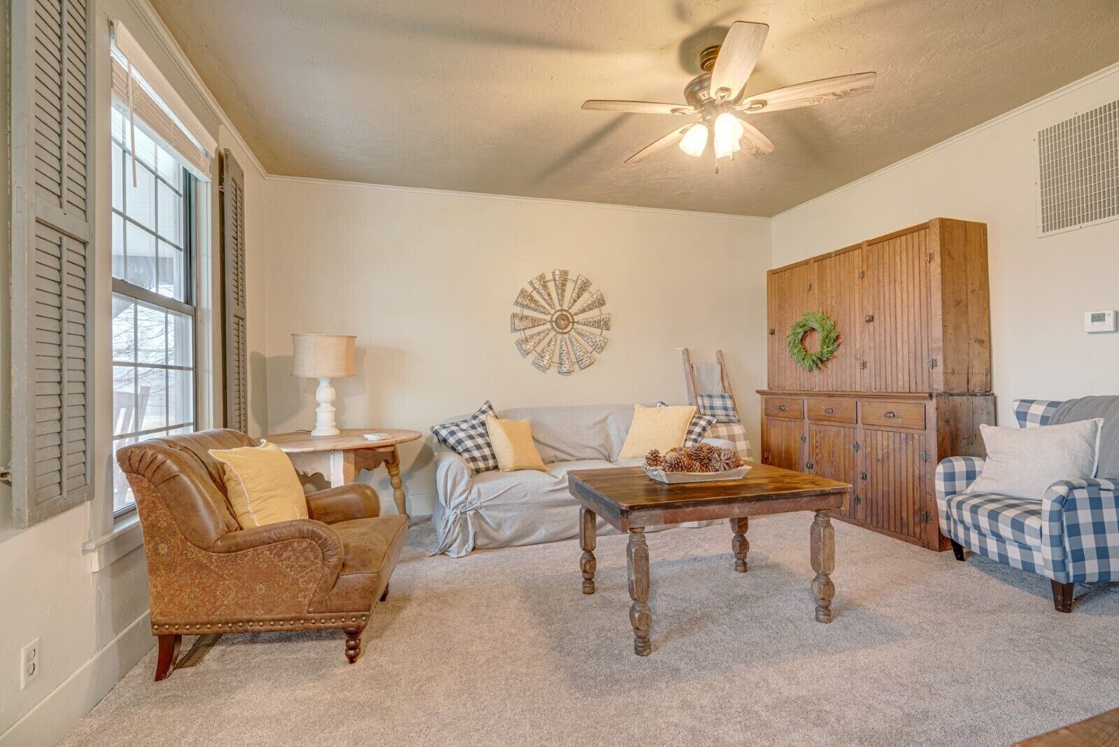 Charming Ozark Farmhouse Located Between Springfield And Branson, Mo - Ozark, MO